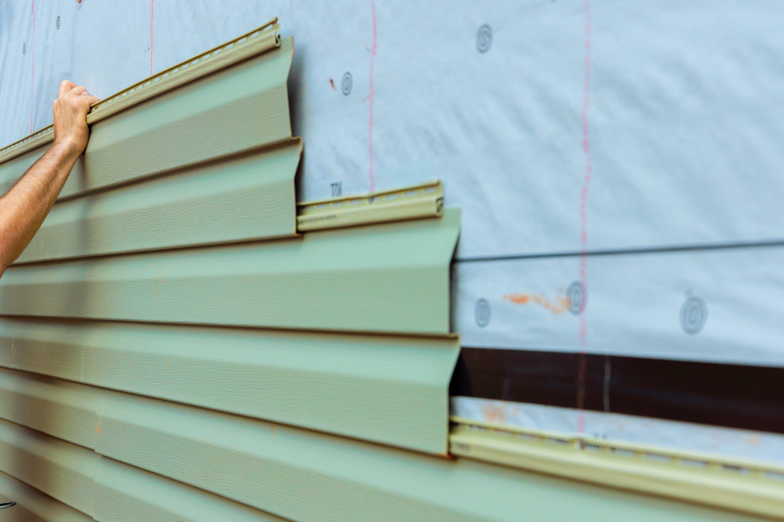 Best Siding for Winter Months: Durable & Energy-Efficient Options for ...